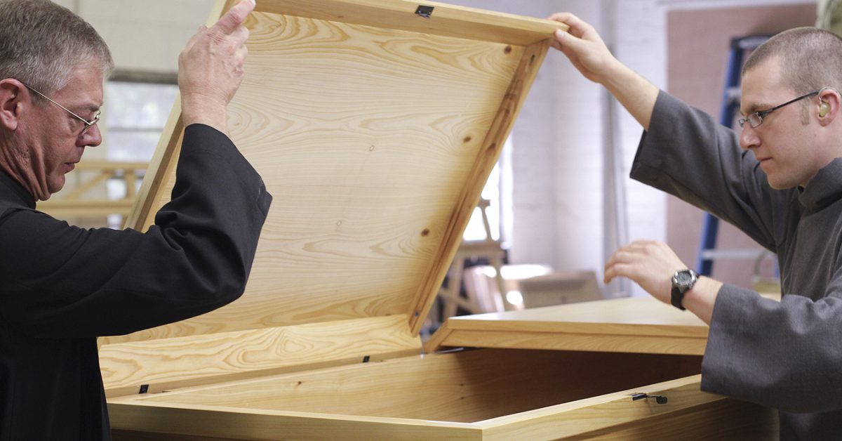 Occupational Licensing at a Funeral - Institute for Justice